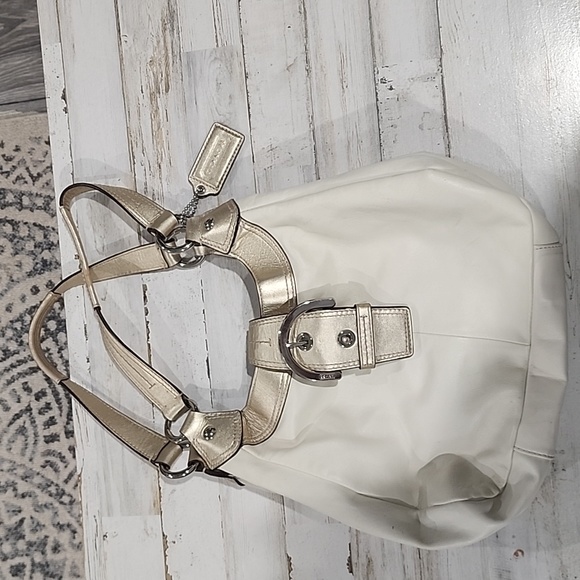 Coach | Bags | Cream Color Leather Coach Purse With Lavender Liner And ...